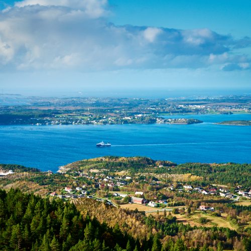 Overnatting i Aukra – Opplev aukra